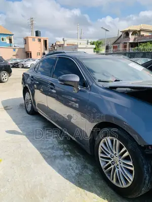 Lexus ES 2015 Gray - Dera Autos Price: ₦ 13,000,000 on Jiji.ng [Ojo]