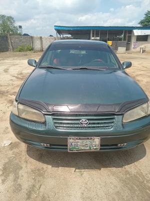 Toyota Camry CE 4dr Sedan (2.2L 4cyl 4A) 2000 Green - Price: ₦ ...