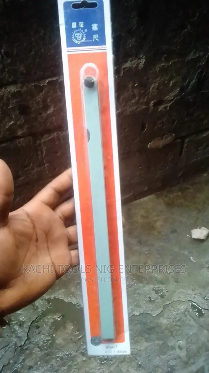 17 Blade Long Feeler Gauge in Lagos Island (Eko) - Hand Tools, Kachi Okeke | Jiji.ng