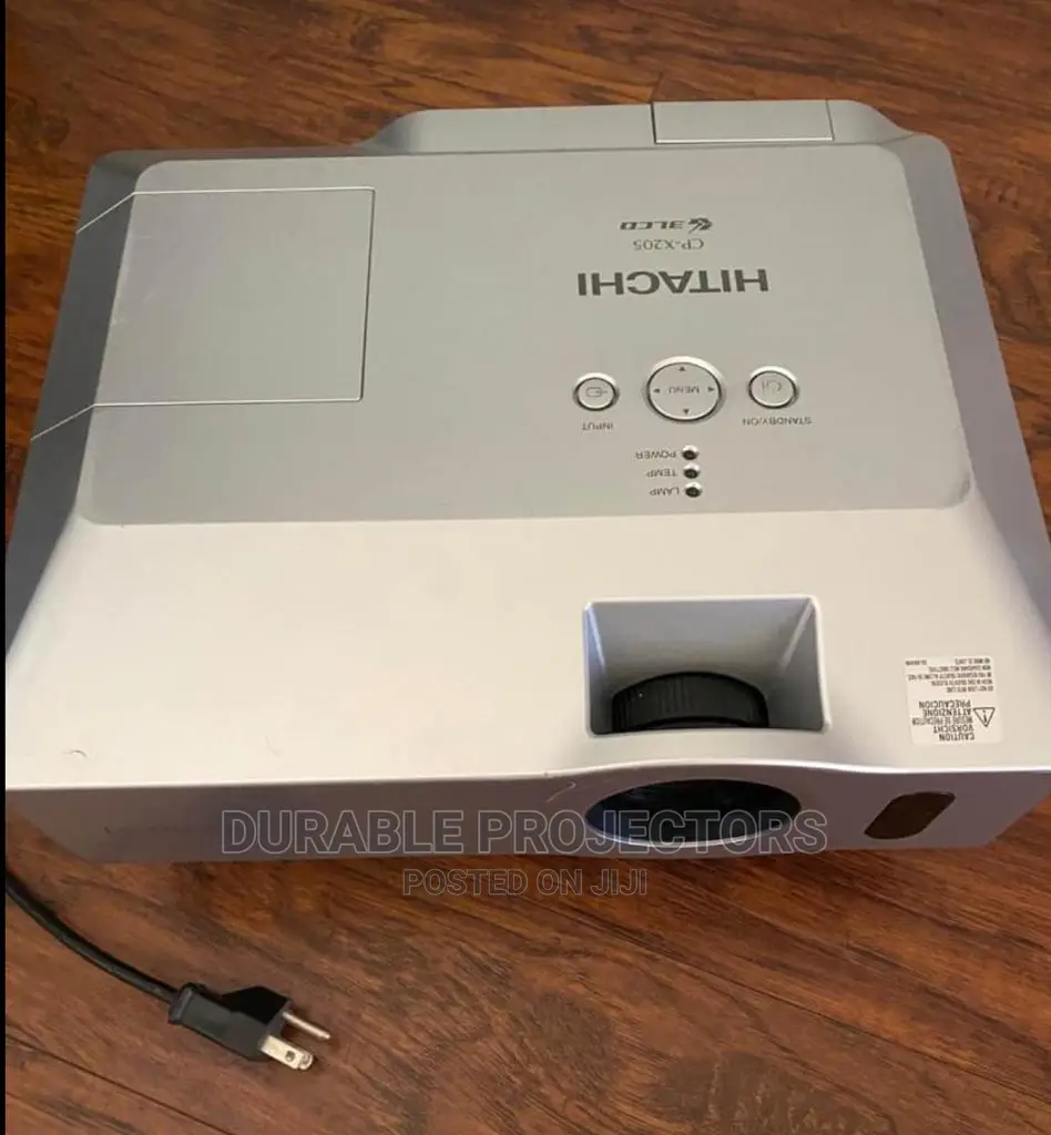 Hitachi Projector in Ikeja - TV & DVD Equipment, Emmanuel Abayomi | Jiji.ng