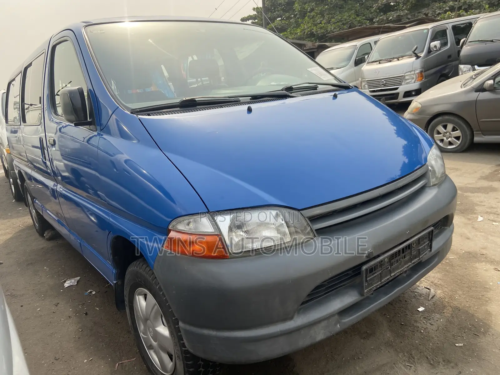 Toyota HiAce 2004 Blue for sale - TWINS AUTOMOBILE Price: ₦ 9,500,000 ...