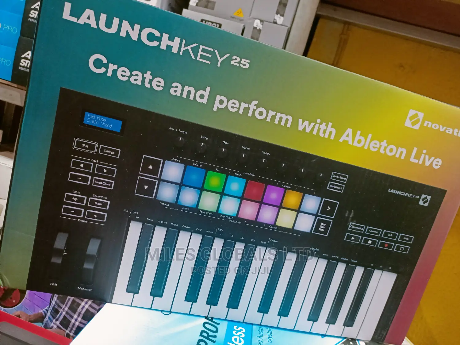 Novation Lunchkey 25 in Ojo - Musical Instruments & Gear, Miles Globals ...
