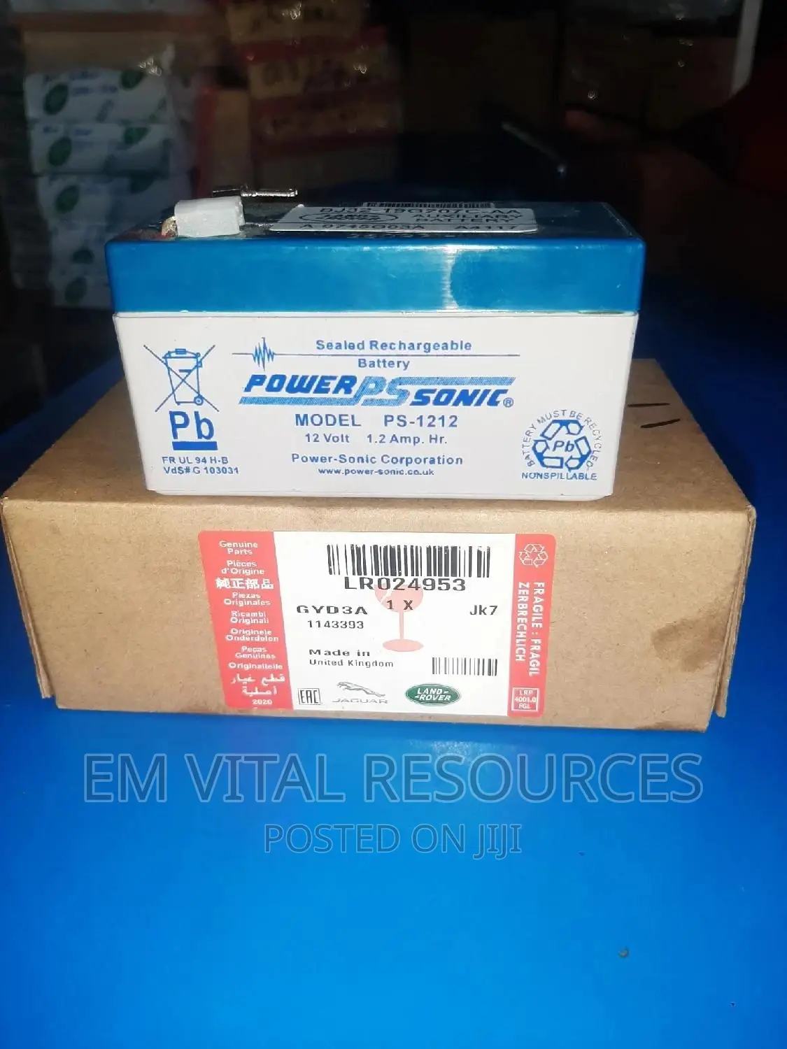 Range Rover Evouqe Auxiliary Battery in Mushin - Vehicle Parts ...